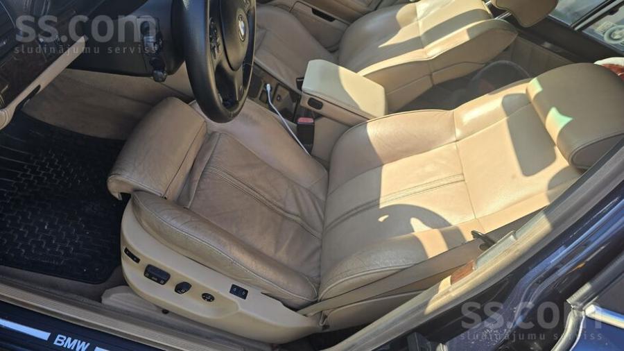 Blue BMW 740 1999 in Riga, with an engine capacity of 4.40 L and mileage of 220 thousand km for 10500 €, photo 18 on AUTOMOTO.COM.LV