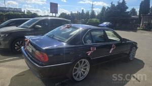 Blue BMW 740 1999 in Riga, with an engine capacity of 4.40 L and mileage of 220 thousand km for 10500 €, photo 30 on AUTOMOTO.COM.LV