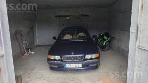 Blue BMW 740 1999 in Riga, with an engine capacity of 4.40 L and mileage of 220 thousand km for 10500 €, photo 32 on AUTOMOTO.COM.LV