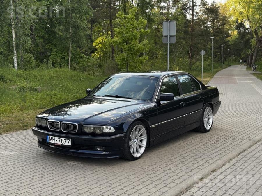 Синий БМВ 740 2000 в Лиепая, объемом двигателя 3.90 л и пробегом 335 тыс. км за 6800 €, фото 1 на AUTOMOTO.COM.LV