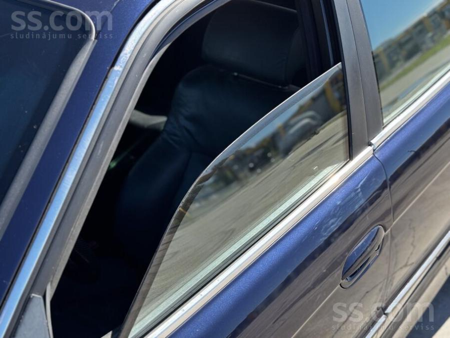 Zils BMW 740 2000 Liepāja, ar dzinēja tilpumu 4.00 L un nobraukumu 338 tūkst. km par 6800 €, foto 15 vietnē AUTOMOTO.COM.LV