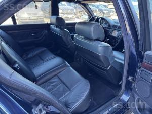 Zils BMW 740 2000 Liepāja, ar dzinēja tilpumu 4.00 L un nobraukumu 338 tūkst. km par 6800 €, foto 18 vietnē AUTOMOTO.COM.LV