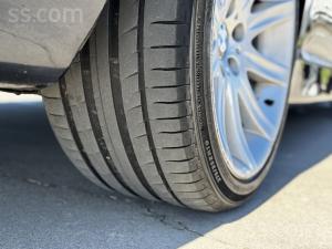 Zils BMW 740 2000 Liepāja, ar dzinēja tilpumu 4.00 L un nobraukumu 338 tūkst. km par 6800 €, foto 21 vietnē AUTOMOTO.COM.LV