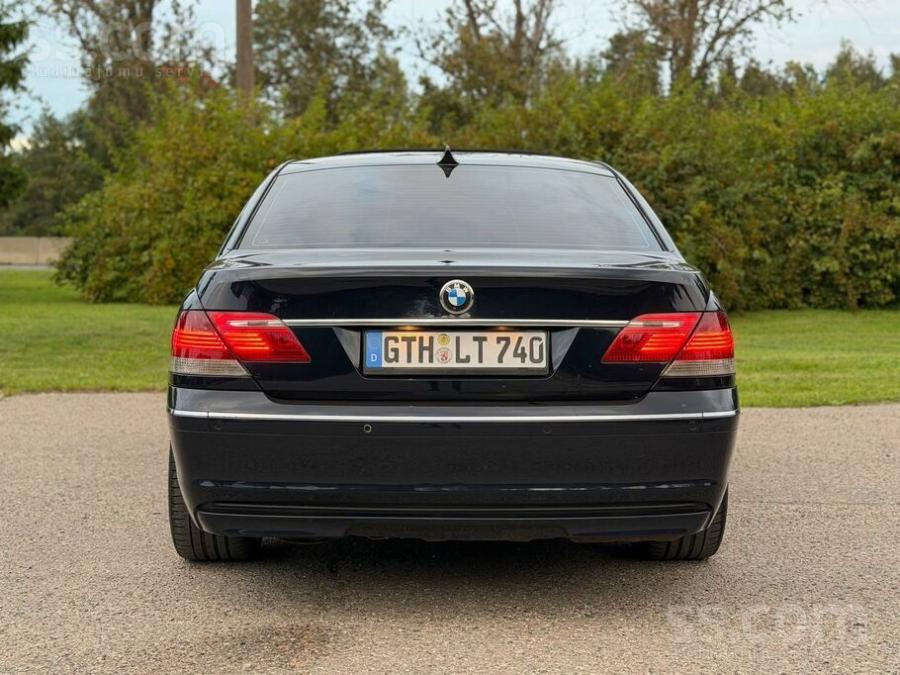 Blue BMW 740 2006 in Riga, with an engine capacity of 4.00 L and mileage of 0 thousand km for 5490 €, photo 7 on AUTOMOTO.COM.LV