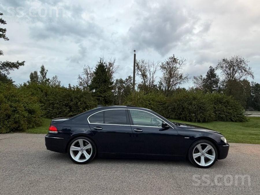 Blue BMW 740 2006 in Riga, with an engine capacity of 4.00 L and mileage of 0 thousand km for 5490 €, photo 12 on AUTOMOTO.COM.LV