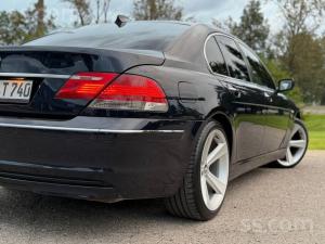 Blue BMW 740 2006 in Riga, with an engine capacity of 4.00 L and mileage of 0 thousand km for 5490 €, photo 13 on AUTOMOTO.COM.LV