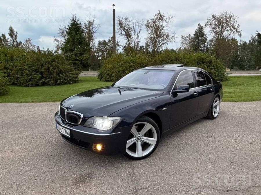 Blue BMW 740 2006 in Riga, with an engine capacity of 4.00 L and mileage of 0 thousand km for 5490 €, photo 14 on AUTOMOTO.COM.LV