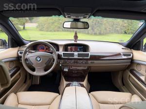 Blue BMW 740 2006 in Riga, with an engine capacity of 4.00 L and mileage of 0 thousand km for 5490 €, photo 19 on AUTOMOTO.COM.LV
