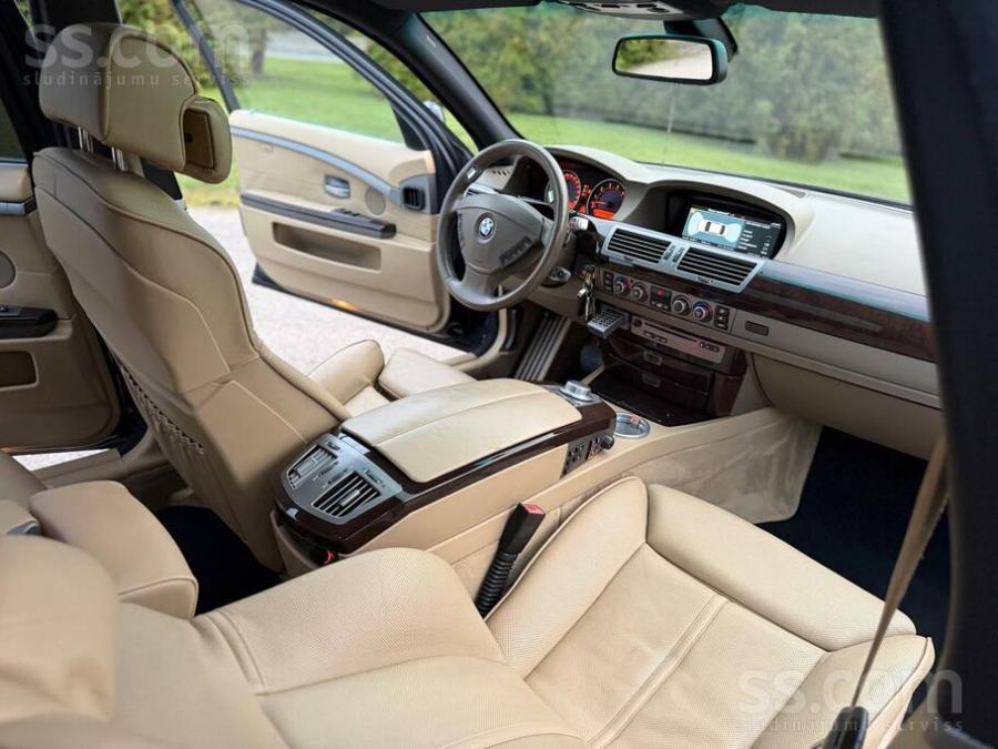 Blue BMW 740 2006 in Riga, with an engine capacity of 4.00 L and mileage of 0 thousand km for 5490 €, photo 28 on AUTOMOTO.COM.LV
