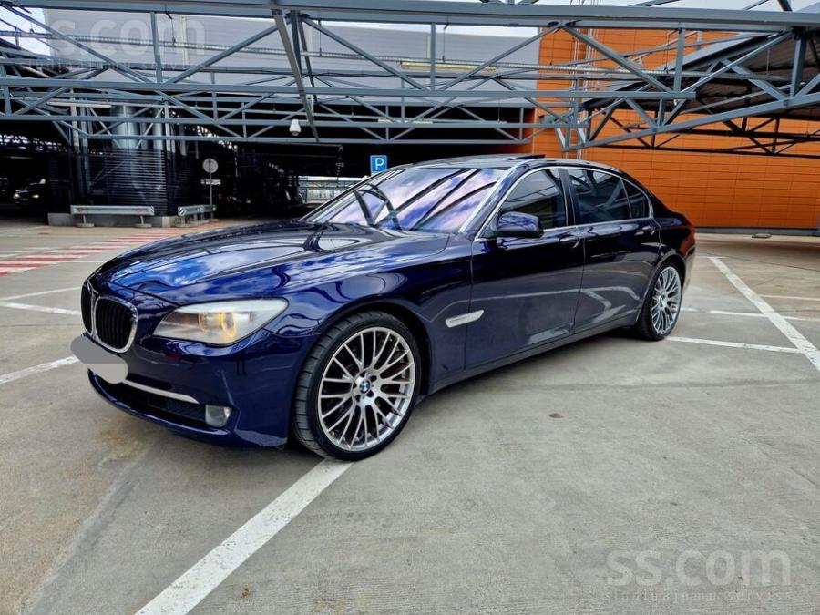 Zils BMW 740 2011 Rīga, ar dzinēja tilpumu 3.00 L un nobraukumu 175 tūkst. km par 13000 €, foto 17 vietnē AUTOMOTO.COM.LV
