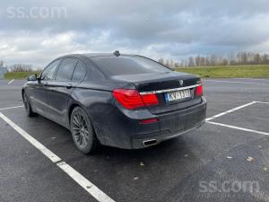 Zils BMW 740 2011 Saldus, ar dzinēja tilpumu 3.00 L un nobraukumu 340 tūkst. km par 8000 €, foto 4 vietnē AUTOMOTO.COM.LV