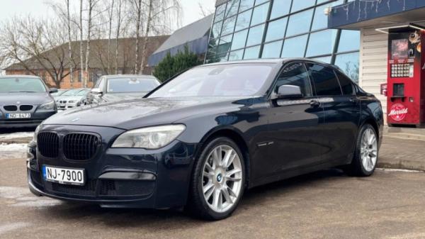 Zils BMW 740 2011 Rīga, ar dzinēja tilpumu 3.00 L un nobraukumu 207 tūkst. km par 17000 €, foto 1 vietnē AUTOMOTO.COM.LV