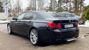 Blue BMW 740 2011 in Riga, with an engine capacity of 3.00 L and mileage of 207 thousand km for 17000 €, photo 21 on AUTOMOTO.COM.LV