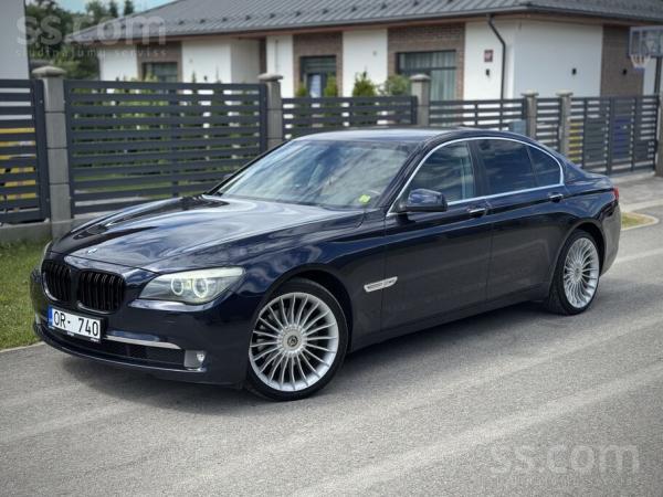 Синий БМВ 740 2011 в Елгава, объемом двигателя 3.00 л и пробегом 308 тыс. км за 9500 €, фото 1 на AUTOMOTO.COM.LV