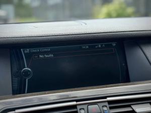 Zils BMW 740 2011 Jelgava, ar dzinēja tilpumu 3.00 L un nobraukumu 308 tūkst. km par 9500 €, foto 20 vietnē AUTOMOTO.COM.LV