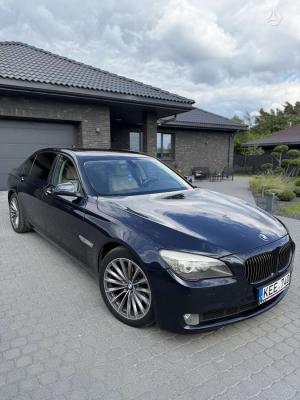 Blue BMW 740 2011 in Silute, with an engine capacity of 2.98 L and mileage of 187 thousand km for 9200 €, photo 4 on AUTOMOTO.COM.LV