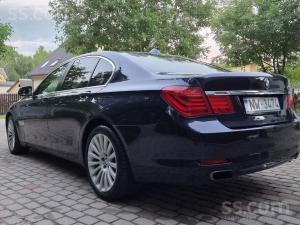 Zils BMW 740 2011 Ogre, ar dzinēja tilpumu 3.00 L un nobraukumu 117 tūkst. km par 10400 €, foto 8 vietnē AUTOMOTO.COM.LV