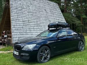 Blue BMW 740 2011 in Riga, with an engine capacity of 3.00 L and mileage of 349 thousand km for 13500 €, photo  on AUTOMOTO.COM.LV