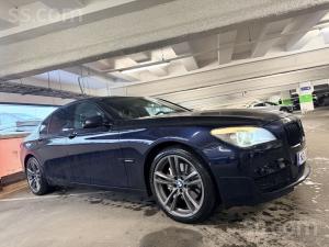 Blue BMW 740 2011 in Riga, with an engine capacity of 3.00 L and mileage of 349 thousand km for 13500 €, photo 4 on AUTOMOTO.COM.LV