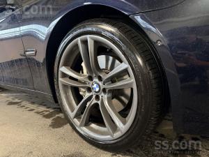 Blue BMW 740 2011 in Riga, with an engine capacity of 3.00 L and mileage of 349 thousand km for 13500 €, photo 9 on AUTOMOTO.COM.LV