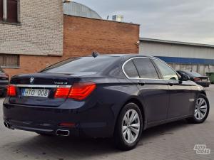Zils BMW 740 2012 Šilutė, ar dzinēja tilpumu 3.00 L un nobraukumu 324 tūkst. km par 7400 €, foto 8 vietnē AUTOMOTO.COM.LV
