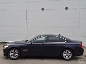 Zils BMW 740 2012 Šilutė, ar dzinēja tilpumu 3.00 L un nobraukumu 324 tūkst. km par 7400 €, foto 10 vietnē AUTOMOTO.COM.LV
