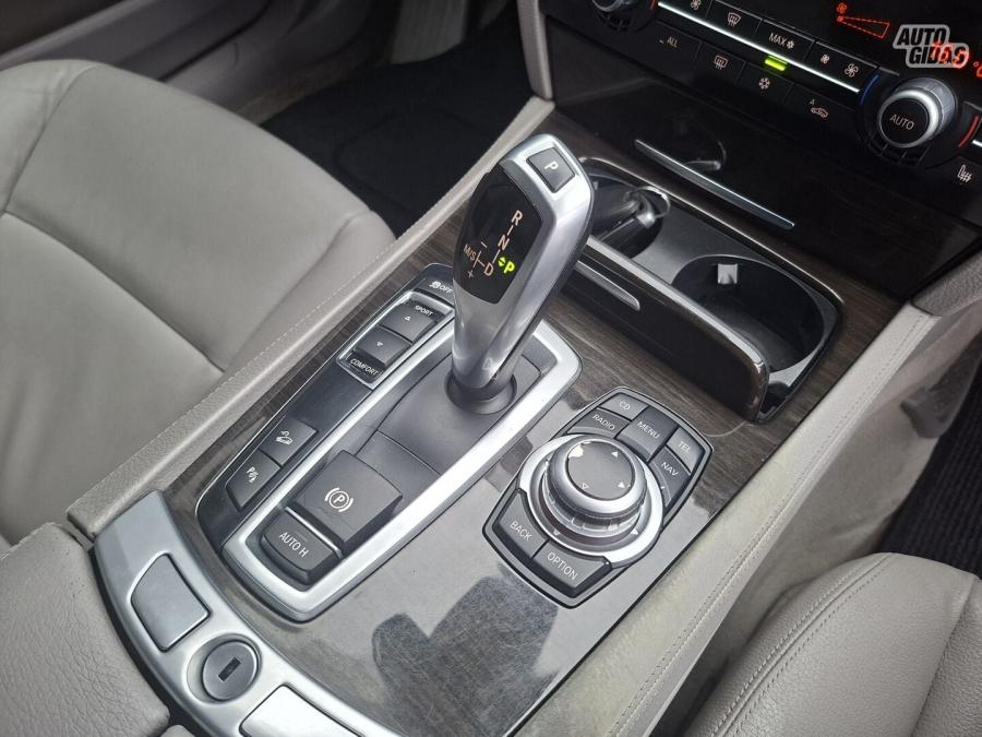 Zils BMW 740 2012 Šilutė, ar dzinēja tilpumu 3.00 L un nobraukumu 324 tūkst. km par 7400 €, foto 23 vietnē AUTOMOTO.COM.LV