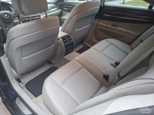 Zils BMW 740 2012 Šilutė, ar dzinēja tilpumu 3.00 L un nobraukumu 324 tūkst. km par 7400 €, foto 28 vietnē AUTOMOTO.COM.LV