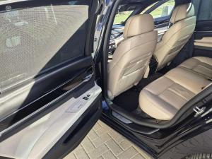 Zils BMW 740 2012 Šilutė, ar dzinēja tilpumu 2.99 L un nobraukumu 312 tūkst. km par 10200 €, foto 18 vietnē AUTOMOTO.COM.LV