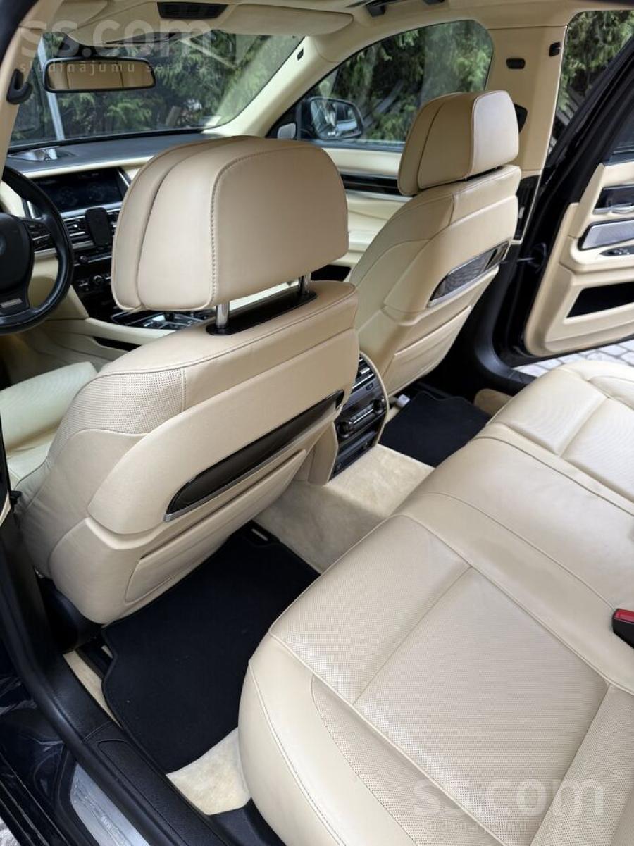 Zils BMW 740 2013 Rīga, ar dzinēja tilpumu 3.00 L un nobraukumu 203 tūkst. km par 16500 €, foto 10 vietnē AUTOMOTO.COM.LV