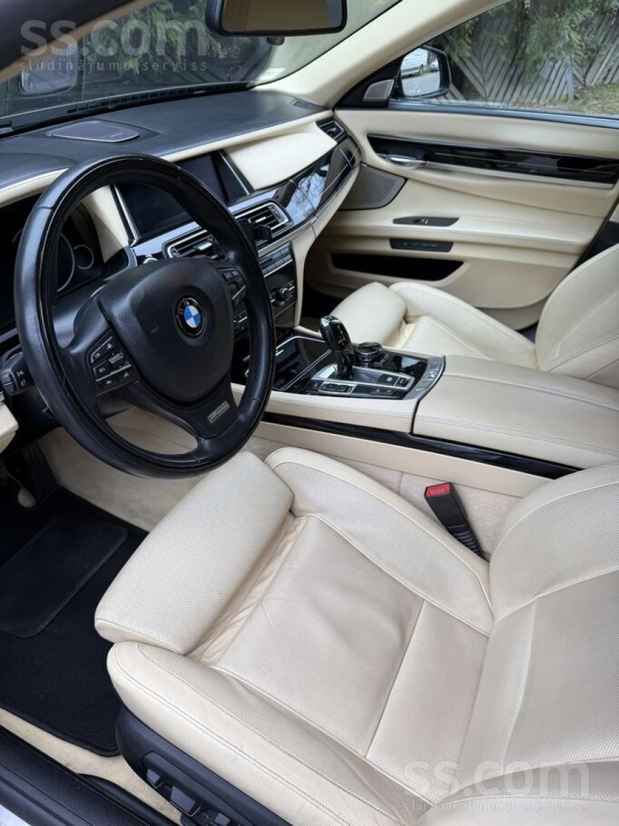 Zils BMW 740 2013 Rīga, ar dzinēja tilpumu 3.00 L un nobraukumu 203 tūkst. km par 16500 €, foto 13 vietnē AUTOMOTO.COM.LV