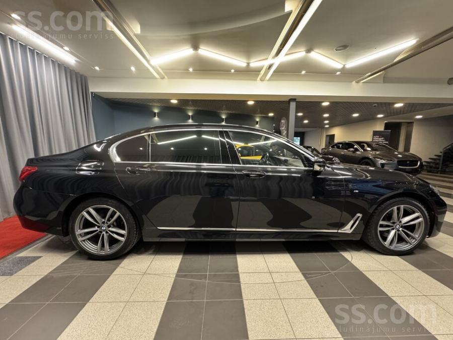 Zils BMW 740 2016 Rīga, ar dzinēja tilpumu 3.00 L un nobraukumu 161 tūkst. km par 30990 €, foto 4 vietnē AUTOMOTO.COM.LV