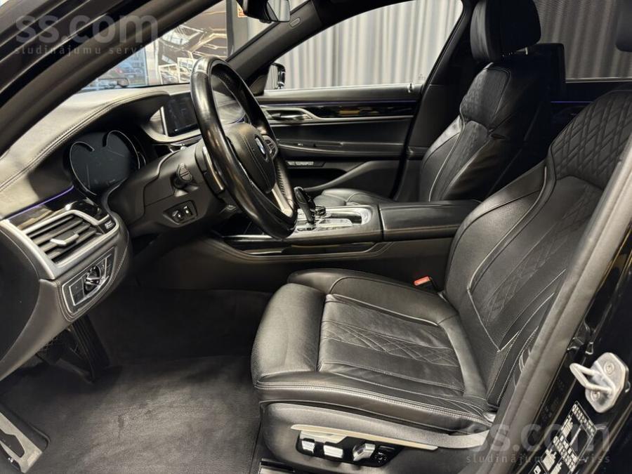 Zils BMW 740 2016 Rīga, ar dzinēja tilpumu 3.00 L un nobraukumu 161 tūkst. km par 30990 €, foto 12 vietnē AUTOMOTO.COM.LV