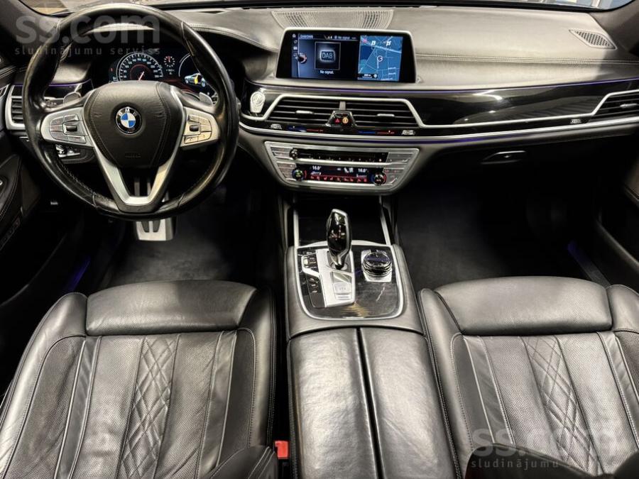Zils BMW 740 2016 Rīga, ar dzinēja tilpumu 3.00 L un nobraukumu 161 tūkst. km par 30990 €, foto 15 vietnē AUTOMOTO.COM.LV