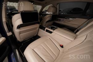 Zils BMW 740 2016 Rīga, ar dzinēja tilpumu 3.00 L un nobraukumu 170 tūkst. km par 35900 €, foto 12 vietnē AUTOMOTO.COM.LV