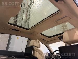 Zils BMW 740 2016 Rīga, ar dzinēja tilpumu 3.00 L un nobraukumu 170 tūkst. km par 35900 €, foto 25 vietnē AUTOMOTO.COM.LV