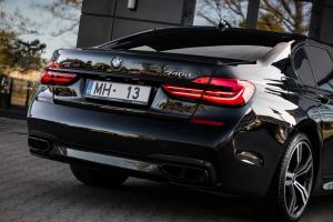 Zils BMW 740 2016 Rīga, ar dzinēja tilpumu 3.00 L un nobraukumu 245 tūkst. km par 34500 €, foto 26 vietnē AUTOMOTO.COM.LV