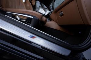 Zils BMW 740 2016 Rīga, ar dzinēja tilpumu 3.00 L un nobraukumu 245 tūkst. km par 34500 €, foto 46 vietnē AUTOMOTO.COM.LV