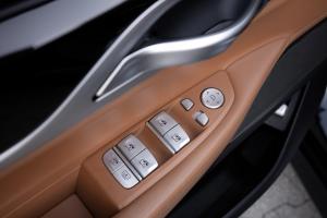 Zils BMW 740 2016 Rīga, ar dzinēja tilpumu 3.00 L un nobraukumu 245 tūkst. km par 34500 €, foto 53 vietnē AUTOMOTO.COM.LV