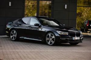 Zils BMW 740 2016 Jelgava, ar dzinēja tilpumu 3.00 L un nobraukumu 245 tūkst. km par 30500 €, foto 14 vietnē AUTOMOTO.COM.LV
