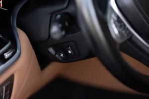 Zils BMW 740 2016 Jelgava, ar dzinēja tilpumu 3.00 L un nobraukumu 245 tūkst. km par 30500 €, foto 21 vietnē AUTOMOTO.COM.LV