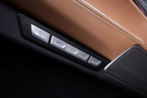 Zils BMW 740 2016 Jelgava, ar dzinēja tilpumu 3.00 L un nobraukumu 245 tūkst. km par 30500 €, foto 25 vietnē AUTOMOTO.COM.LV