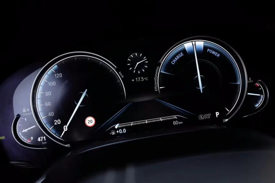 Zils BMW 740 2016 Jelgava, ar dzinēja tilpumu 3.00 L un nobraukumu 245 tūkst. km par 30500 €, foto 53 vietnē AUTOMOTO.COM.LV