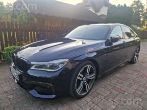Blue BMW 740 2016 in Jelgava, with an engine capacity of 3.00 L and mileage of 260 thousand km for 28800 €, photo 3 on AUTOMOTO.COM.LV