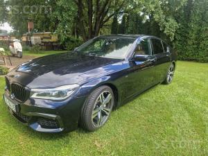 Blue BMW 740 2016 in Jelgava, with an engine capacity of 3.00 L and mileage of 260 thousand km for 28800 €, photo 10 on AUTOMOTO.COM.LV
