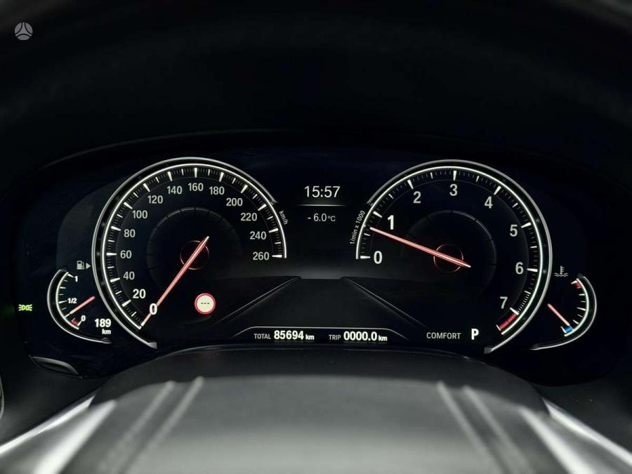 Blue BMW 740 2017 in Vilnius, with an engine capacity of 3.00 L and mileage of 86 thousand km for 22300 €, photo 32 on AUTOMOTO.COM.LV