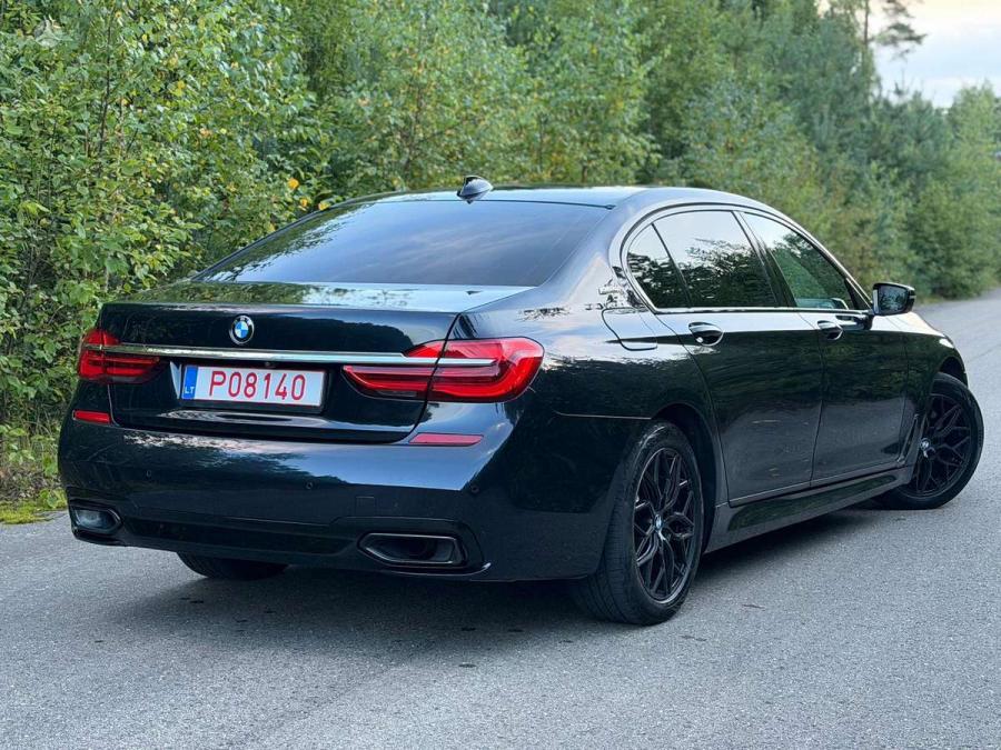 Zils BMW 740 2018 Viļņa, ar dzinēja tilpumu 2.00 L un nobraukumu 203 tūkst. km par 24500 €, foto 8 vietnē AUTOMOTO.COM.LV