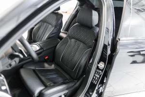 Blue BMW 740 2019 in Tallinn, with an engine capacity of 2.99 L and mileage of 134 thousand km for 48990 €, photo 13 on AUTOMOTO.COM.LV