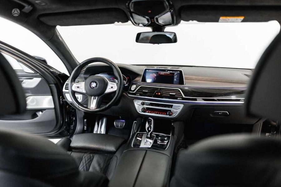 Blue BMW 740 2019 in Tallinn, with an engine capacity of 2.99 L and mileage of 134 thousand km for 48990 €, photo 14 on AUTOMOTO.COM.LV