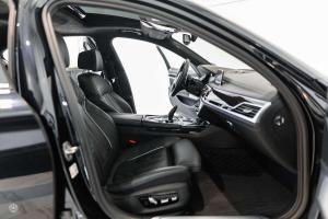 Blue BMW 740 2019 in Tallinn, with an engine capacity of 2.99 L and mileage of 134 thousand km for 48990 €, photo 15 on AUTOMOTO.COM.LV